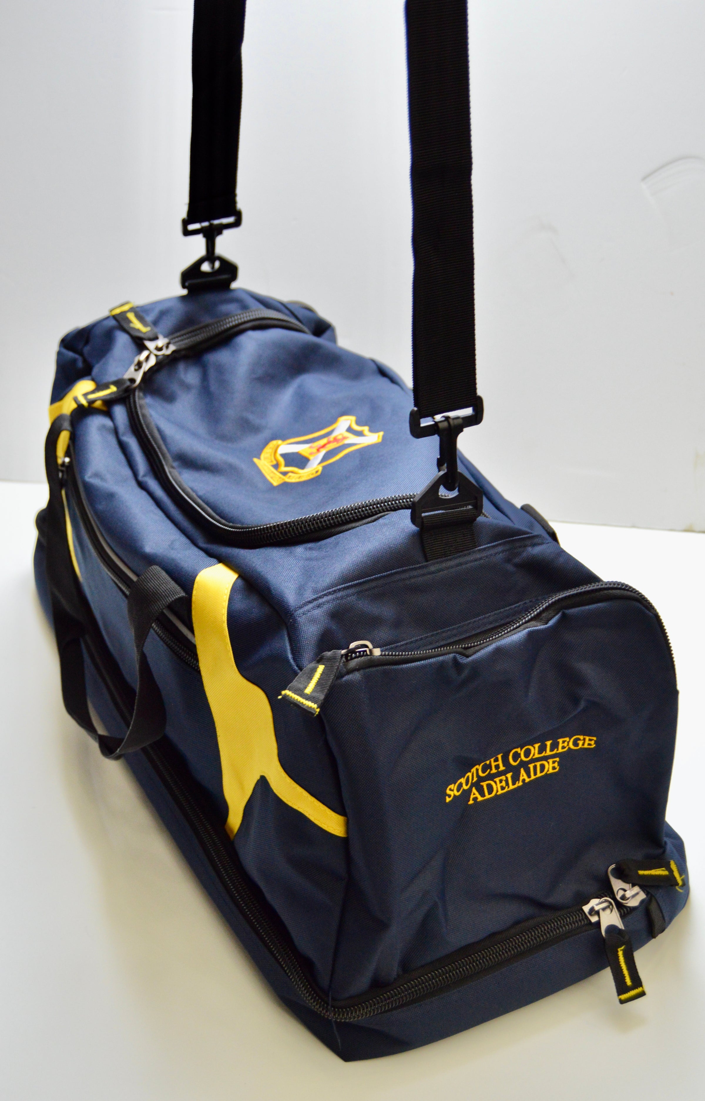 PE Uniform | Scotch College Adelaide